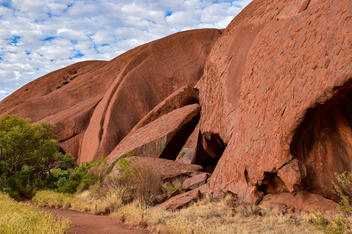 The magic of Uluru - Inside my Backpack